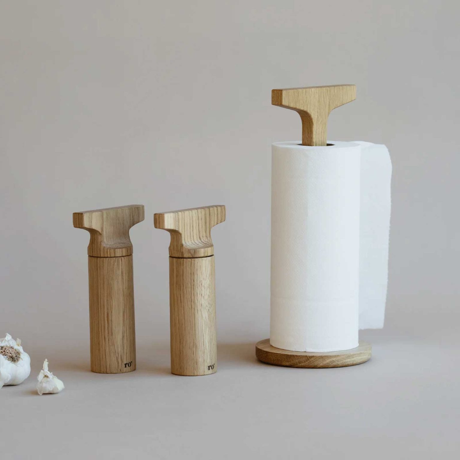 Salt og piparkvörn TOOLIÉ oiled oak - Epal